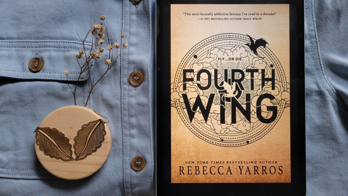 Why is this book so good?! Tikok did not lie about Fourth Wing!